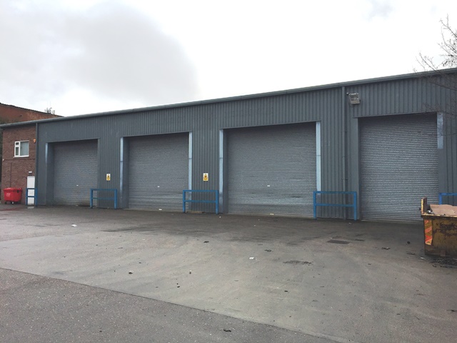DETACHED WAREHOUSE TO LET IN POPULAR NOTTINGHAM INDUSTRIAL AREA - FHP FHP