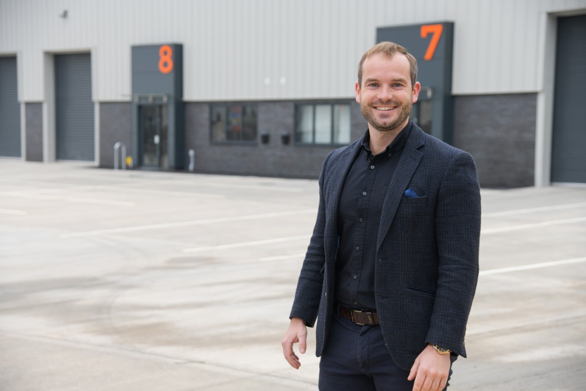 Anthony Barrowcliffe - FHP FHP