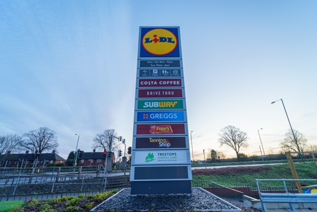 NEW LIDL STORE OPENS ON THE OLD BEECHDALE BATHS SITE IN NOTTINGHAM ...