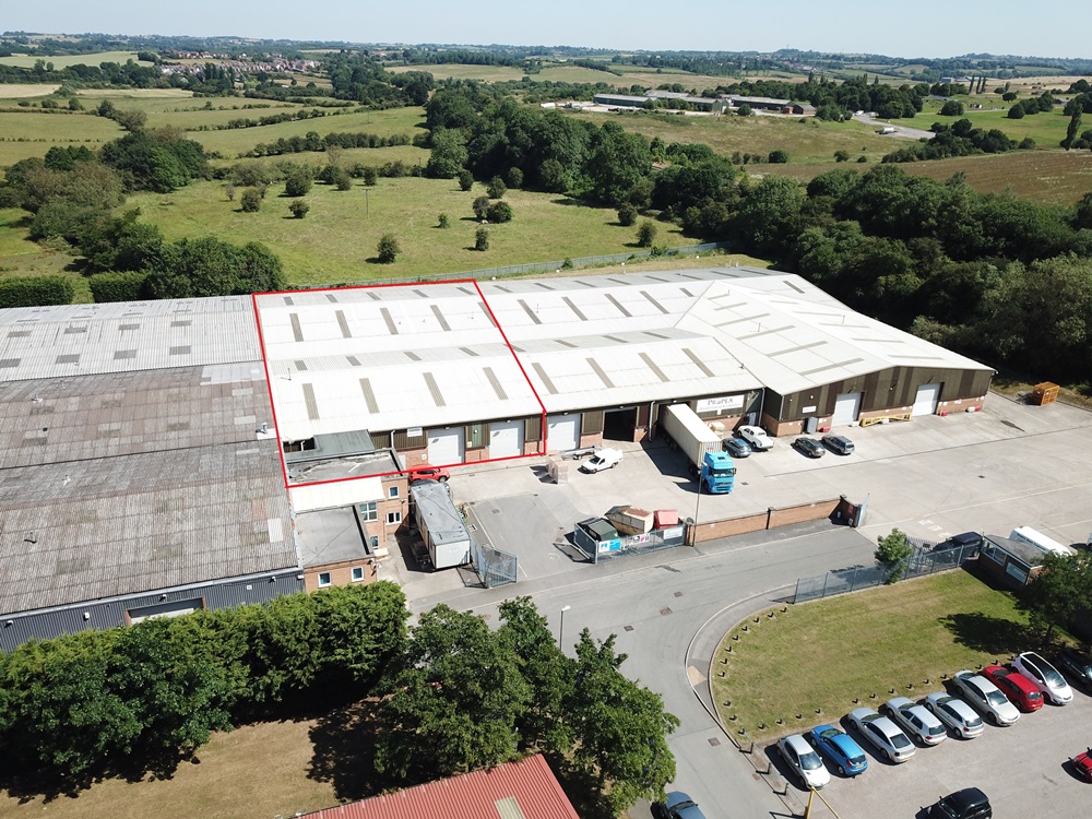 FREEHOLD INDUSTRIAL/ WAREHOUSE UNIT WITH SHARED YARD MINUTES FROM J28 ...