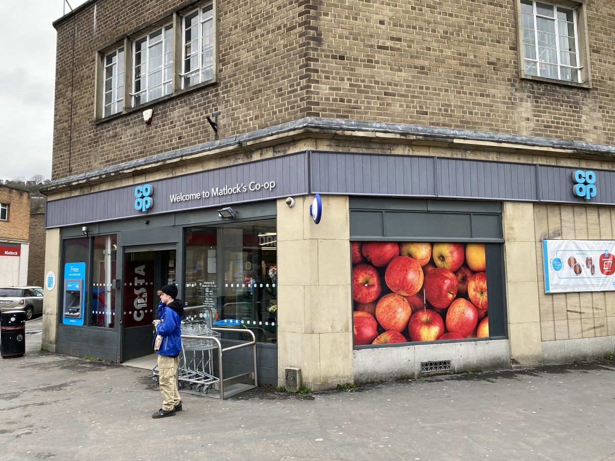 LEASE RENEWAL AGREED IN MATLOCK - FHP FHP