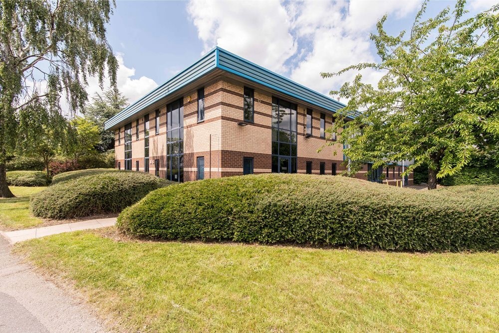 CWCS MANAGED HOSTING ANNOUNCES MAJOR EXPANSION WITH NEW DATA CENTRE ...