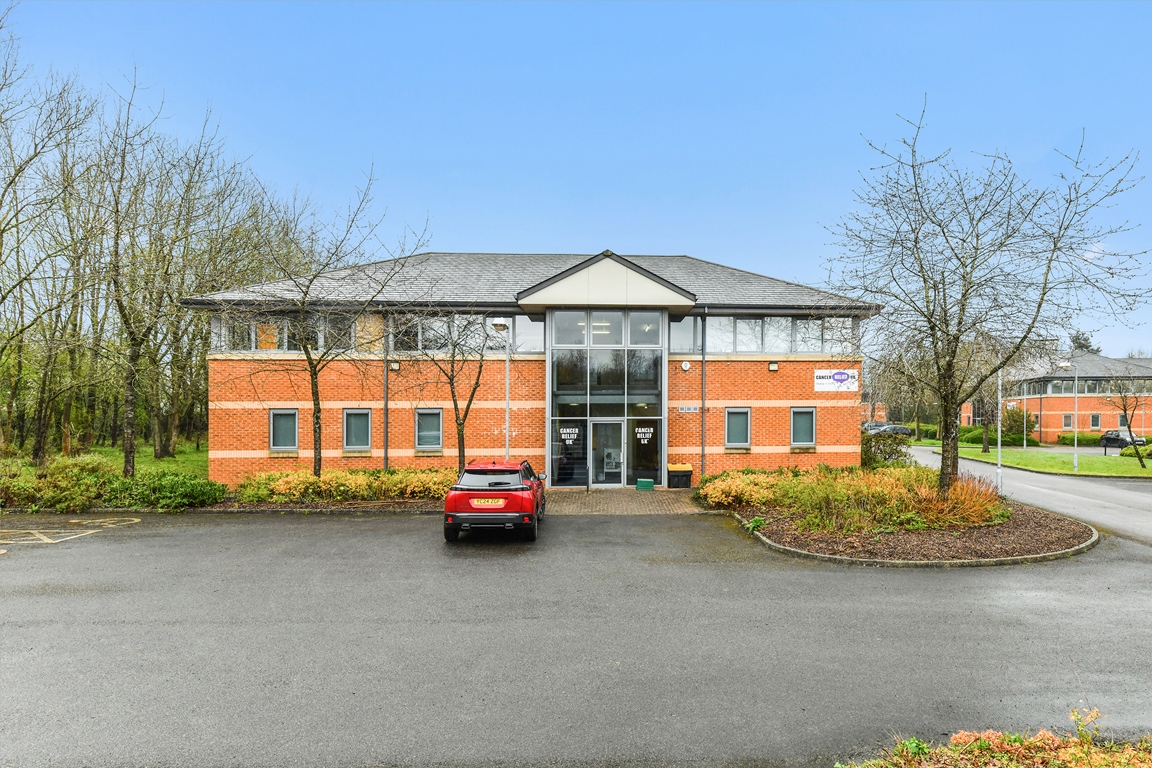 DETACHED OFFICE BUILDING IN HOLMEWOOD AVAILABLE TO LET - FHP FHP